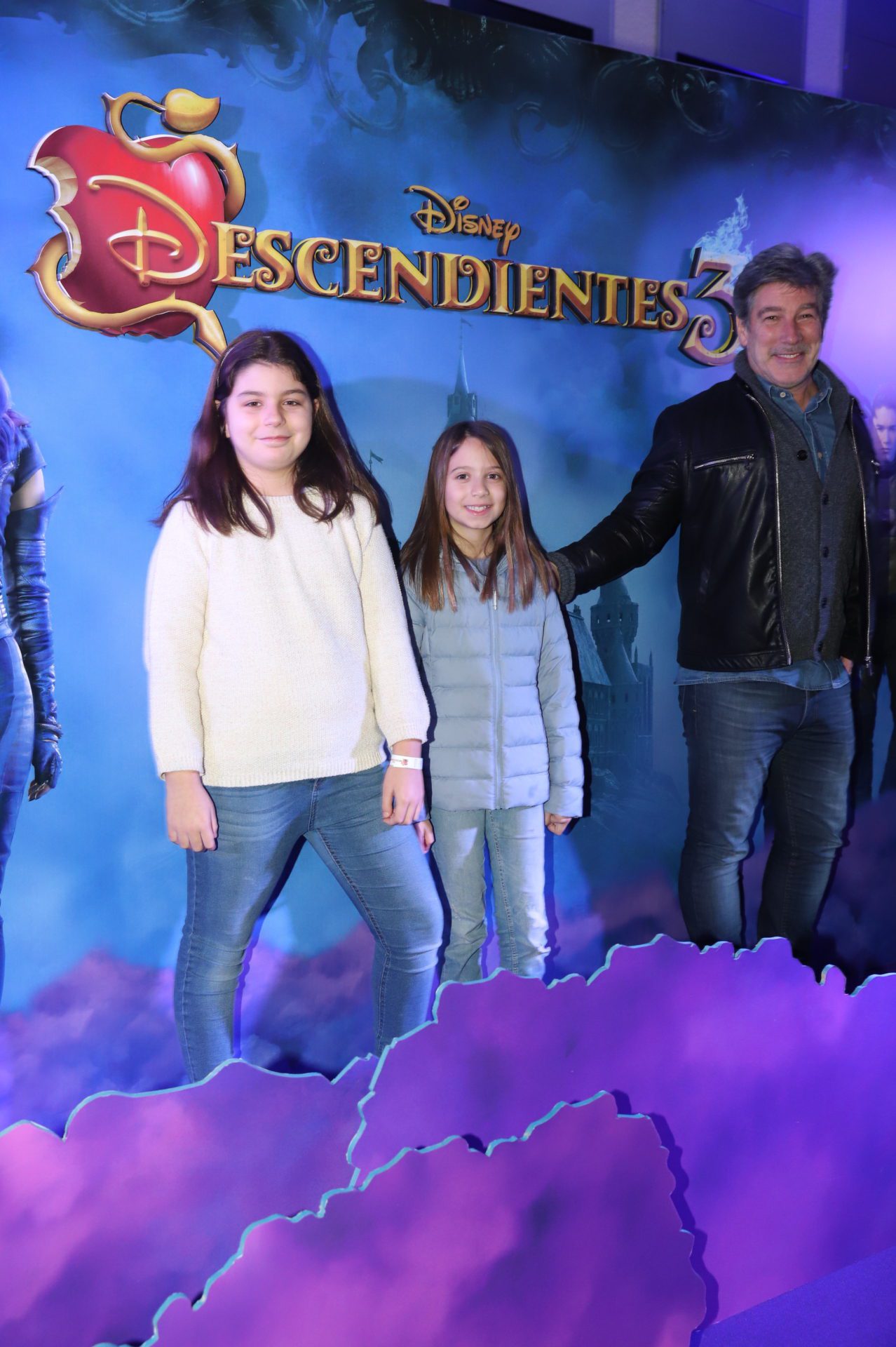 DESCENDIENTES 3: UN AVANT PREMIERE MÁGICO - LAS ROSAS