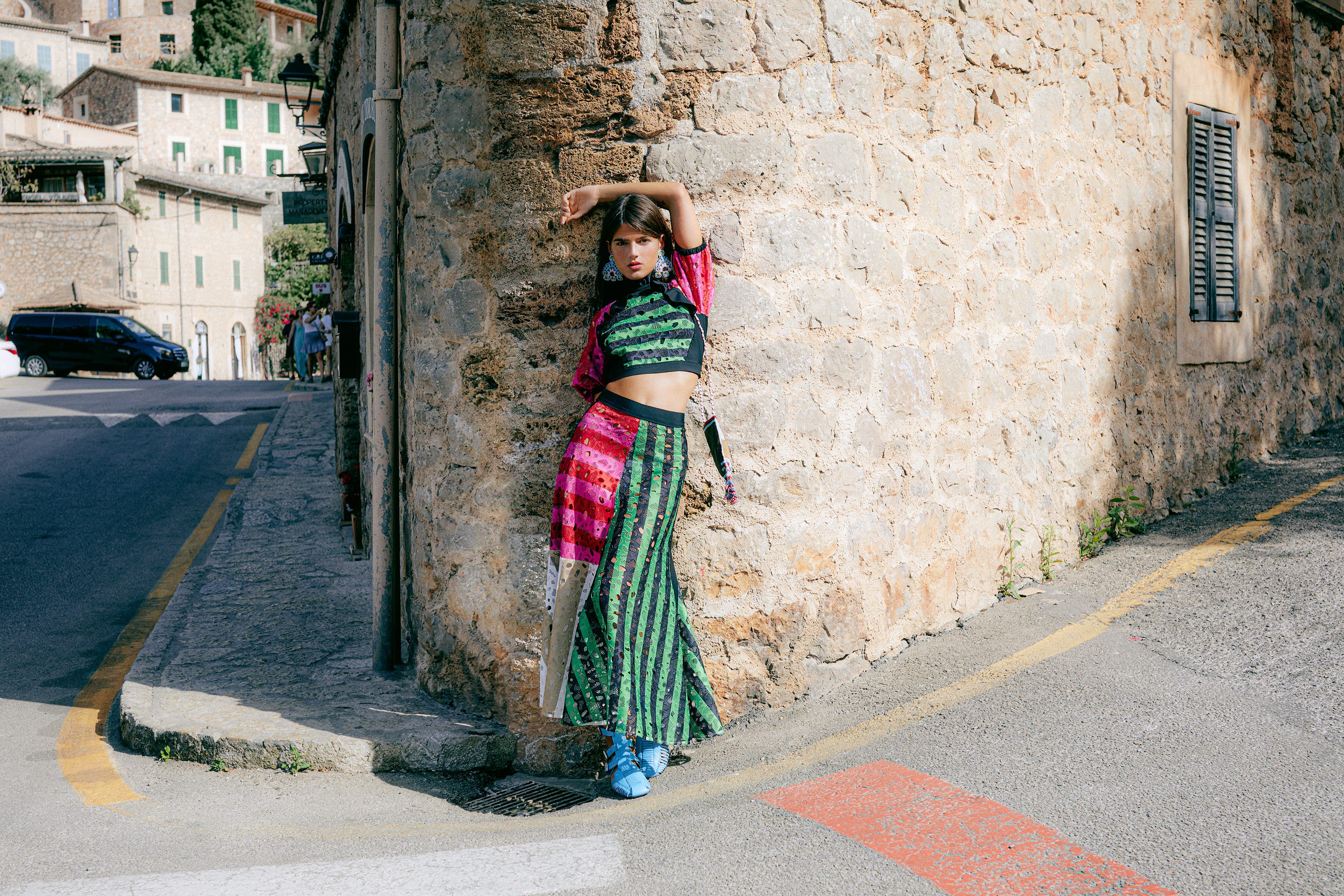 JAZMÍN CHEBAR PRESENTA “PARADISO CLUB”: LA FRESCURA DE UN VIAJE Y EL ...