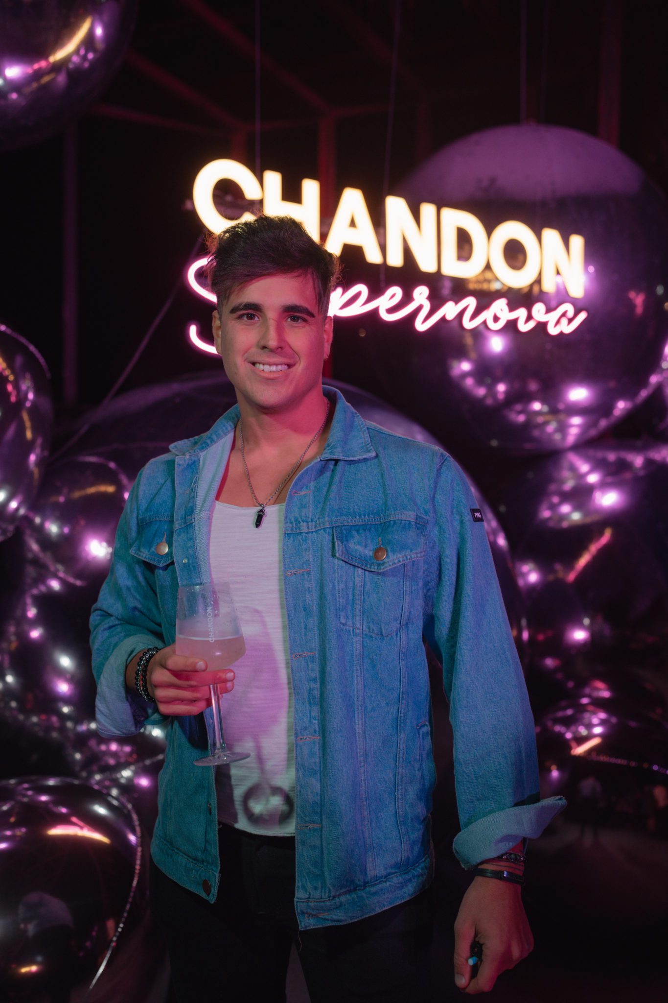 BUENOS AIRES SE VOLVIÓ A ILUMINAR CON CHANDON SUPERNOVA - LAS ROSAS